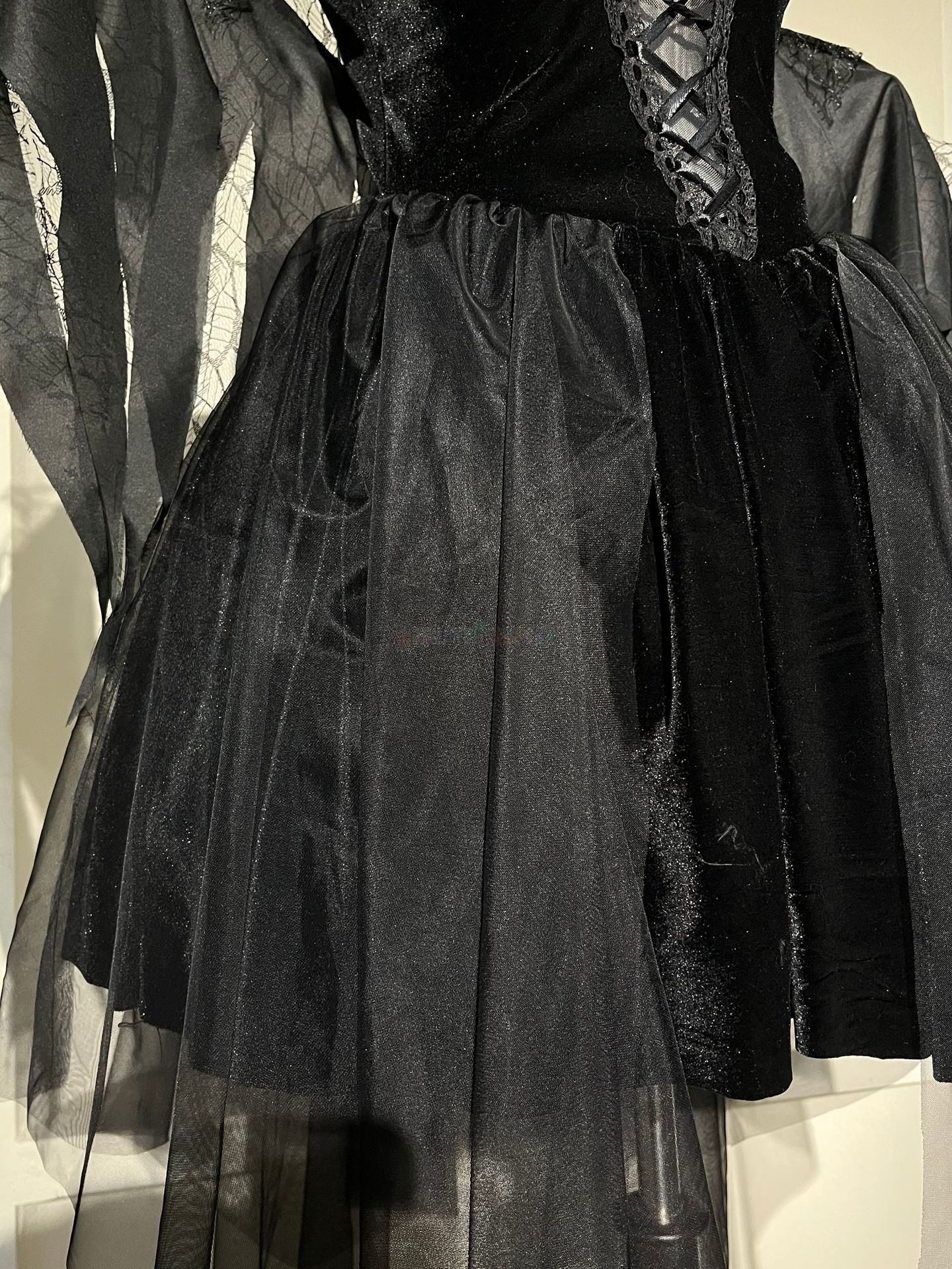 Halloween Dark Angel and Red Devil Cosplay Costumes - HQCOSPLAY